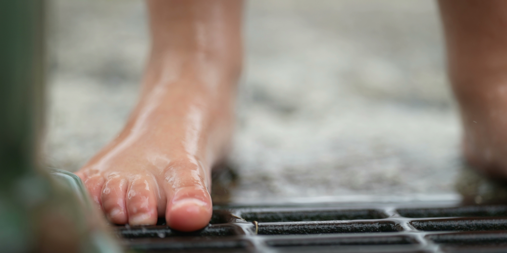 Stepping Safely: Navigating Communal Spaces to Prevent Plantar Warts ...